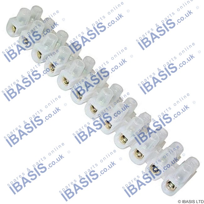 CONNECTOR STRIP - 15A PVC 12 WAY (1) - Hanicks
